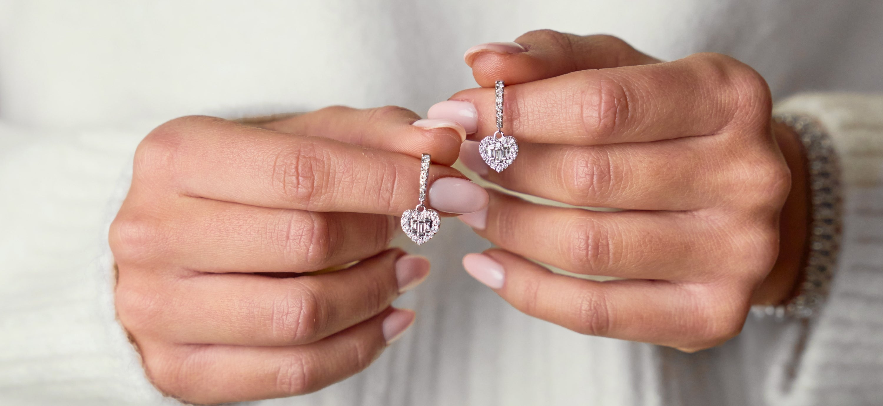Ladies Drop Earrings – RankinsJewellers